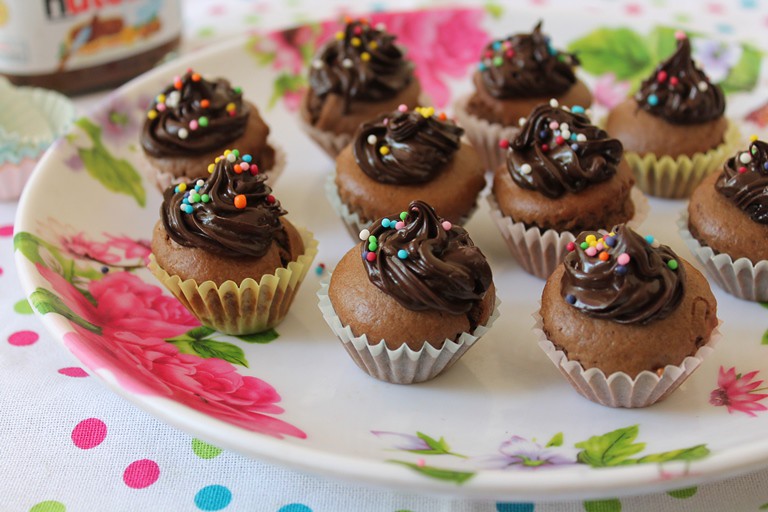Nutella Cupcakes Recipe (3 Ingredients)