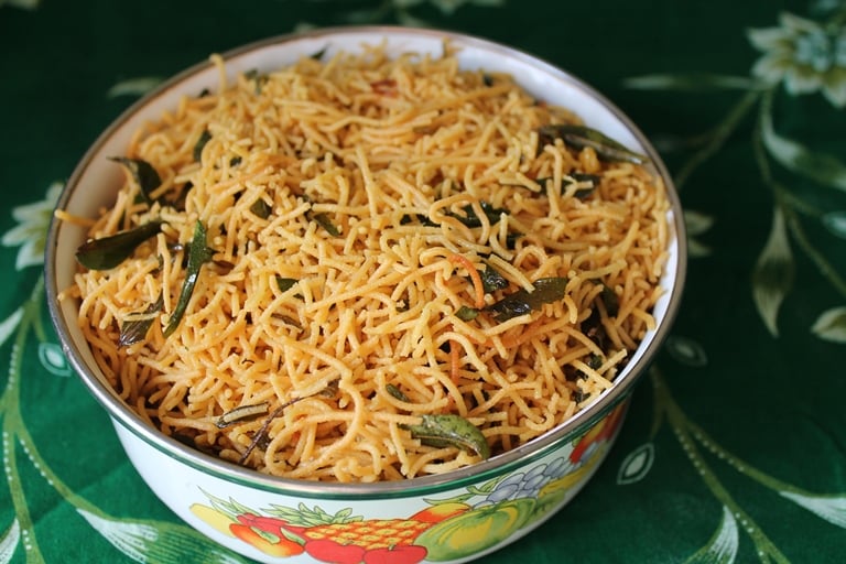 Omapodi | Omapodi Recipe | Sev Recipe