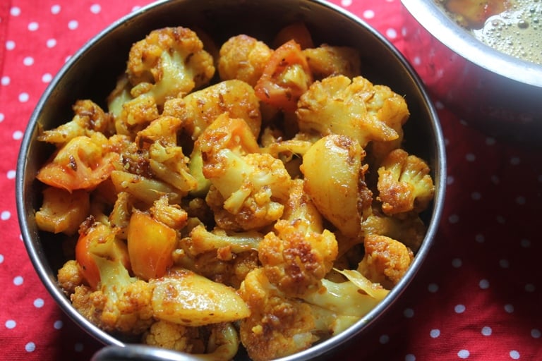 Aloo Gobi Recipe | Aloo Gobi Dry Recipe