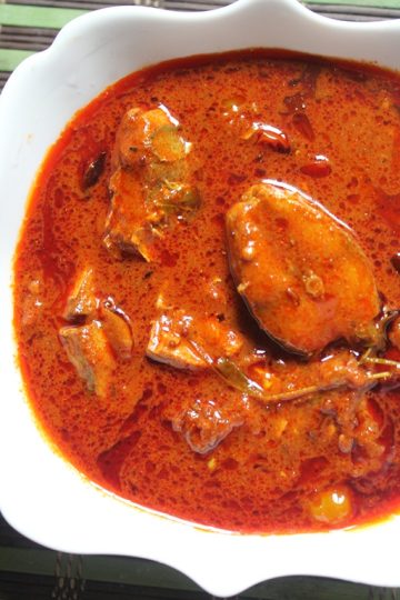 Chepala Pulusu Recipe (Andhra Fish Pulusu)