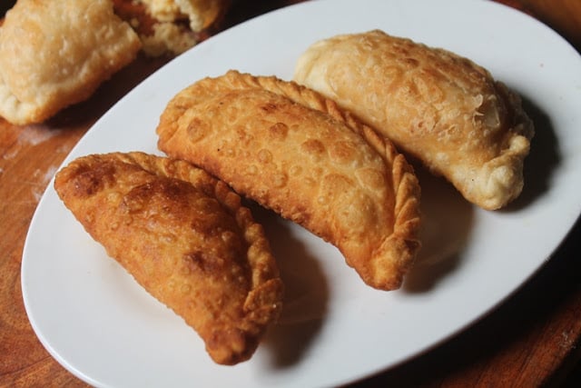 Sweet Somas Recipe | Somasi Recipe | Karaji Recipe