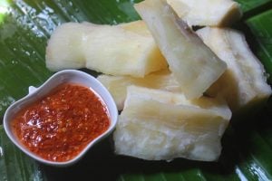 Kappa with Milagai Chutney - Boiled Tapioca with Red Chilli Chutney