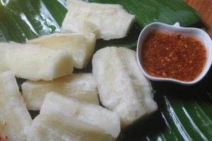Kappa with Milagai Chutney - Boiled Tapioca with Red Chilli Chutney
