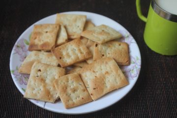 Pizza Crackers Recipe - Easy Basic Crackers Recipe