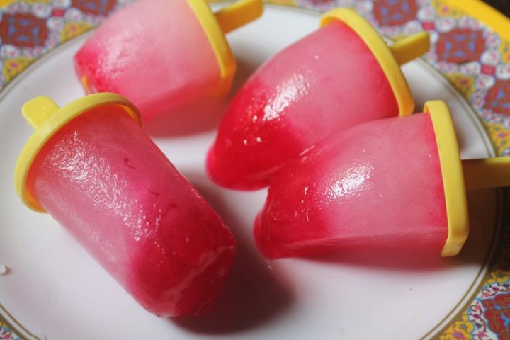 Pink Lemonade Popsicles Recipe - Pink Popsicle Recipe