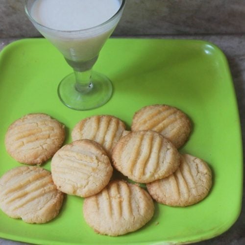 Fork Cookies Recipe - Fork Biscuits - Easy Tea Biscuits Recipe
