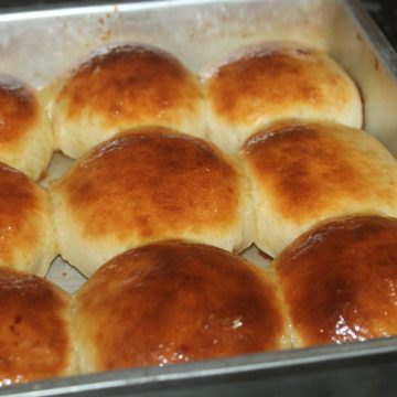 Goan Pao Recipe - Goan Pav Bread Recipe - Pav Rolls