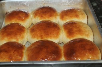 Goan Pao Recipe - Goan Pav Bread Recipe - Pav Rolls