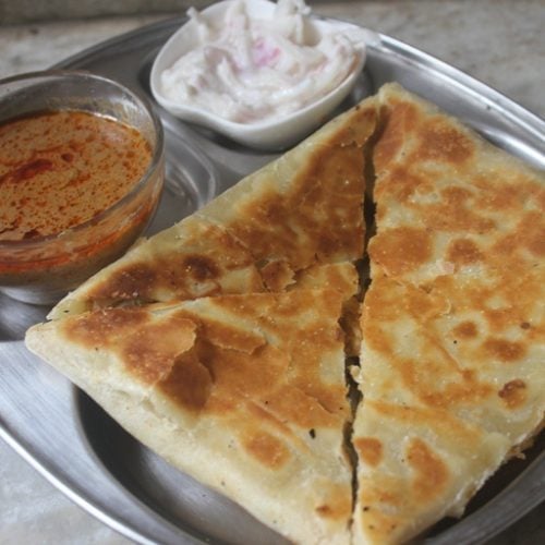 Ceylon Chicken Paratha Recipe | How to Make Ceylon Chicken Paratha Recipe