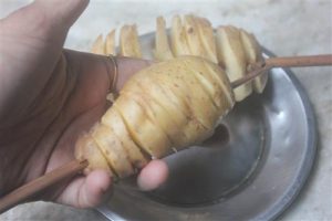 Tornado Potato Skewers Recipe - Spiral Potatoes Recipe