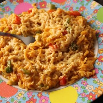 Cheesy Maggi Recipe - Cheese Maggi Recipe - Easy Maggi Recipes