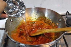 Misal Pav Recipe | Maharastrian Misal Pao Recipe