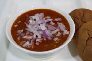Misal Pav Recipe | Maharastrian Misal Pao Recipe