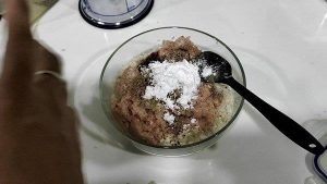 Korean Chicken Mandu Recipe - Korean Dumplings - Yummy Tummy