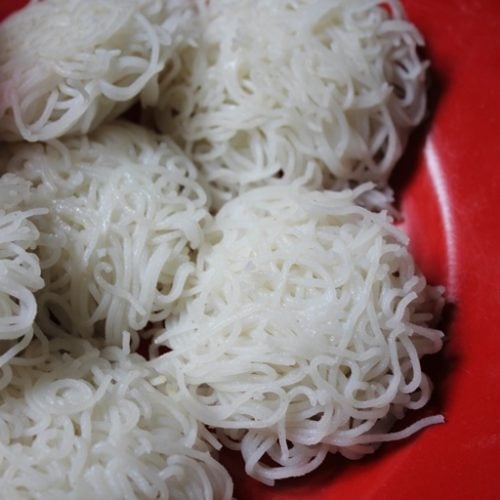 Wheat Idiyappam Recipe | Godhumai Idiyappam Recipe