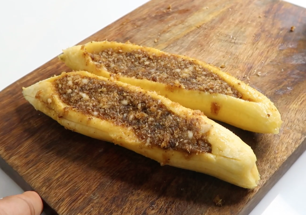 Crispy Stuffed Banana Recipe (Fried Bananas Recipe)