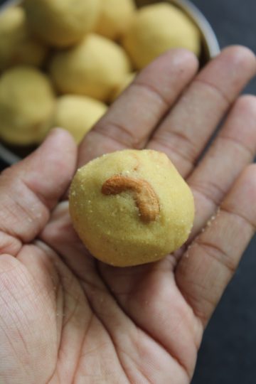 Maladu Recipe | Nei Urundai Recipe | Roasted Gram Ladoo