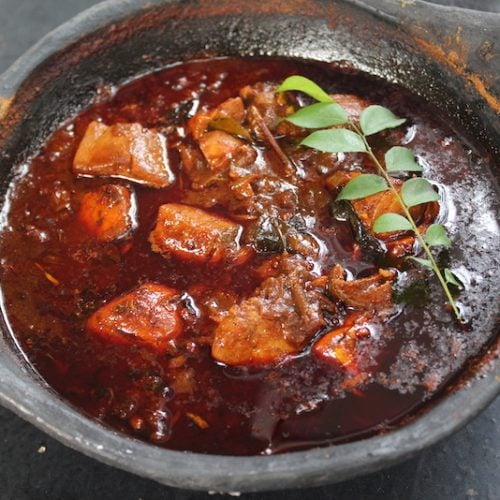 Vellarikkai Puli Curry Recipe | Cucumber Kuzhambu Recipe