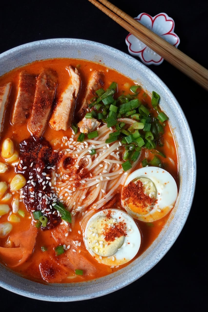 Korean Gochujang Ramen Recipe (Spicy & Creamy)